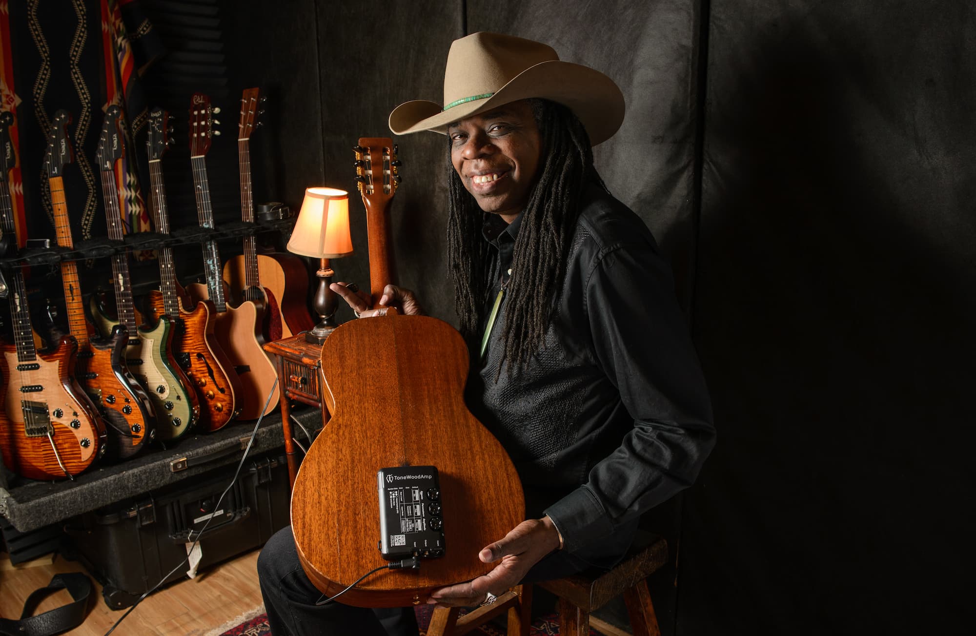 Larry Mitchell - ToneWoodArtists